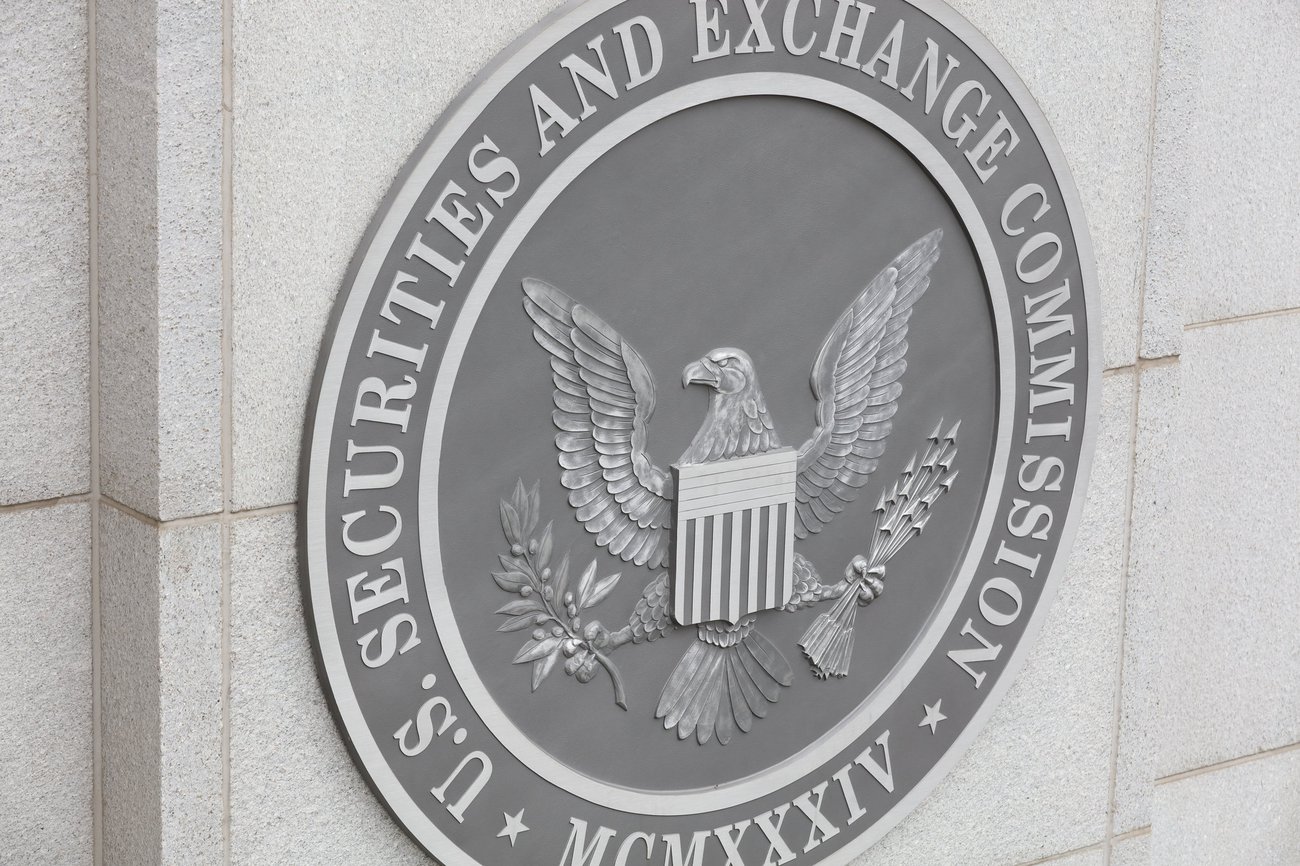 USA: SEC rule changes make it more difficult for shareholders to file ...