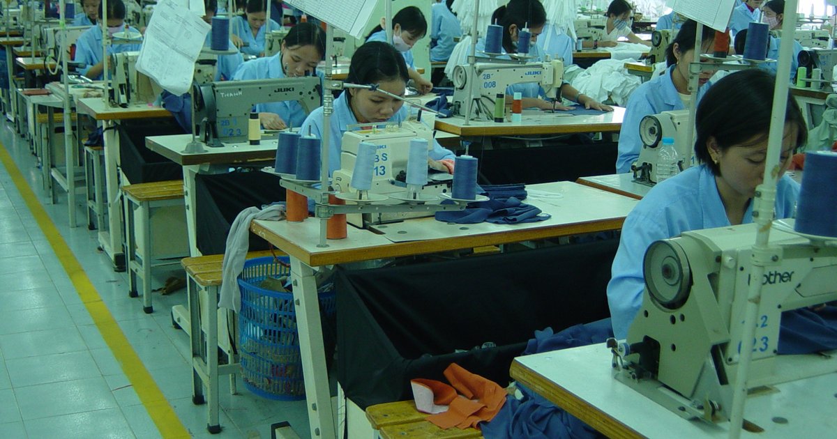 Weekly Update 28 January | Union-busting claims: Lululemon supplier ...