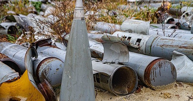 Foreign technology fuelling Russia's war in Ukraine - Business & Human ...