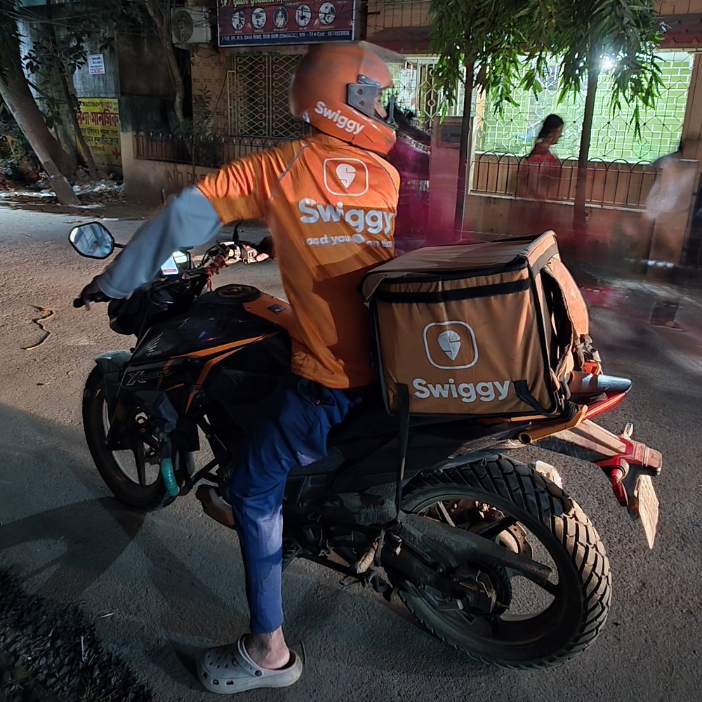 India: Telangana approves new bill to strengthen protections for gig ...