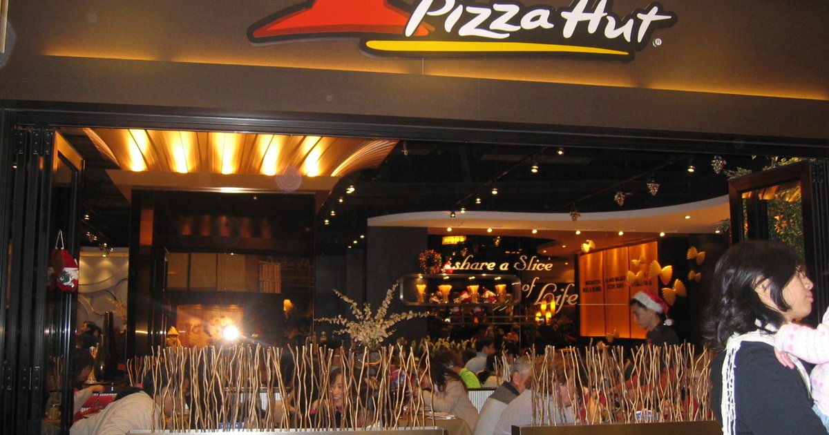 USA: Pizza Hut workers suffer from heat-related illnesses due to ...