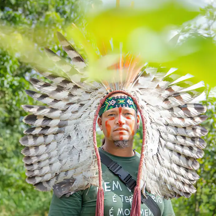 Brasil: Cacique encontrado morto liderava aldeia que ocupa terreno da ...