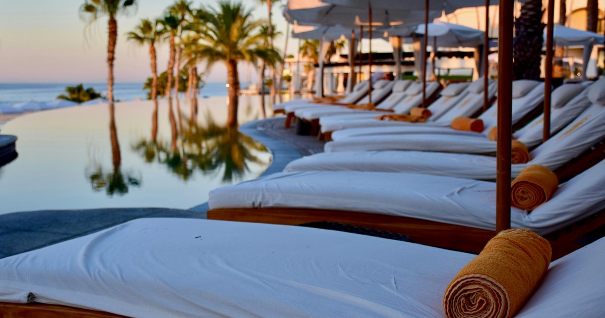 Australia: Research finds hidden worker exploitation in tourism, urging ...