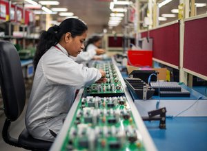 Apple non-response re- alleged violations of union rights at supplier ...